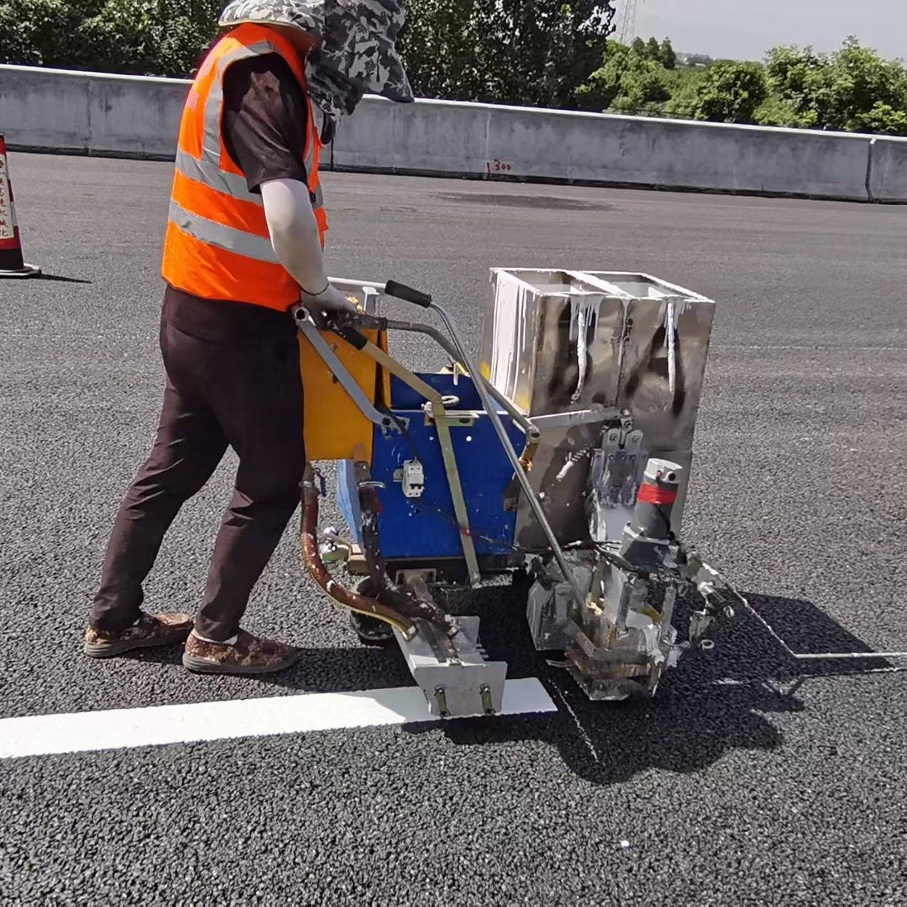 60Lx2 Two Component Road Line Marking Machine Self Dropping Pushing Version